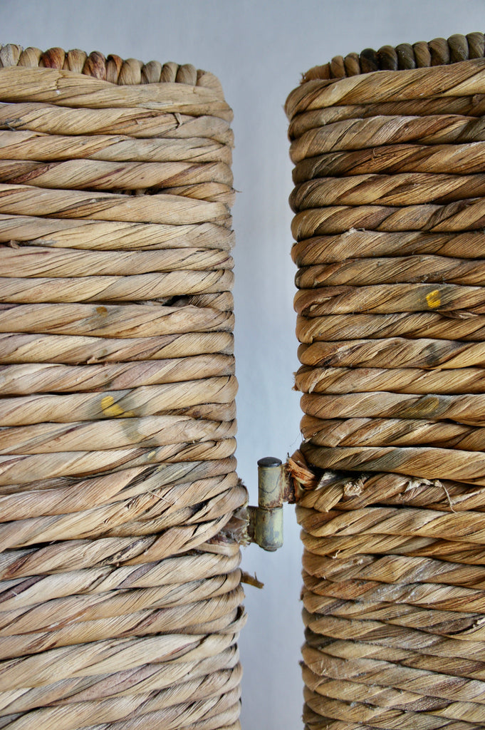 ROPE RUSH & RATTAN ROOM DIVIDER – punch the clock