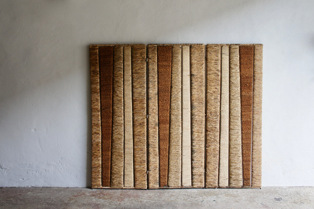 ROPE RUSH & RATTAN ROOM DIVIDER – punch the clock